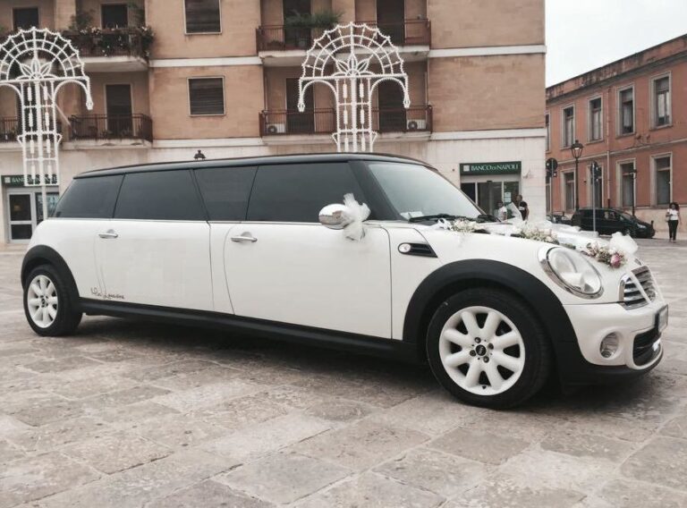Noleggio Mini cooper Limousine